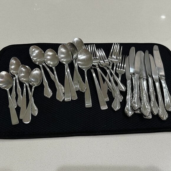 Various | Dining | Mismatched Discontinued Vintage Stainless Steel ...